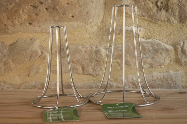 VERTICAL CHICKEN / TURKEY HOLDER - Normandie Outdoor